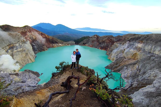 Ijen Blue Fire Trekking - Sunrise Over the Crater Lake