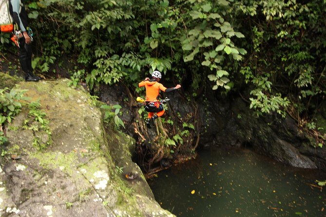 Intermediate canyoning trip in Bali " Samba canyon " - The Main Event: Descending into Samba Canyon