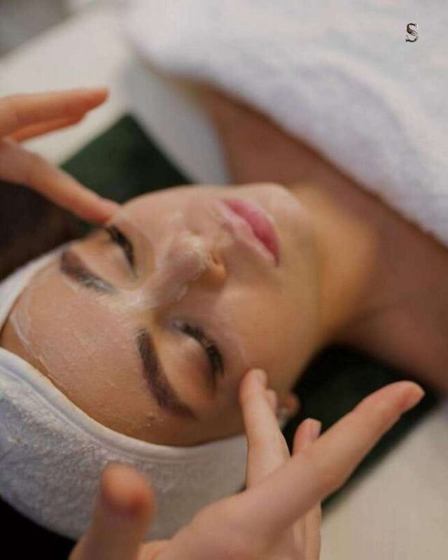 Kathmandu: Herbal Skin Glow Facial for Men & Women in Thamel - Practical Tips for Participating