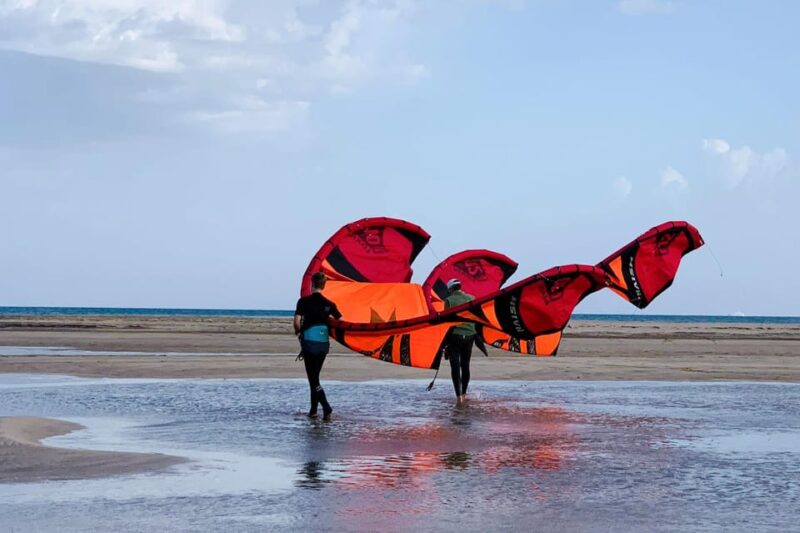Kitesurfing on Fuerteventura: top equipment in Costa Calma - The Rental Experience: How It Works
