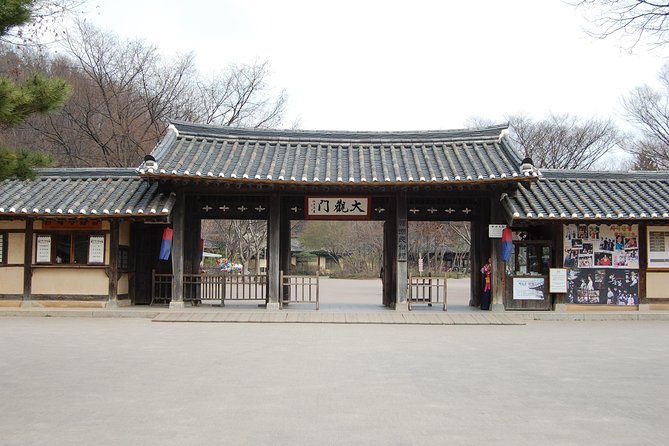 Korean Heritage Tour: Palaces and Villages of Seoul Including Gyeongbokgung Palace - Practical Considerations and Value
