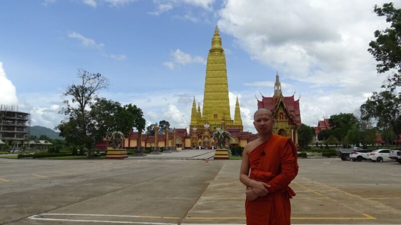 Krabi: Klang Cave, Bangtong Temple with Bor Thor Kayaking - The Perfect Fit for Who?