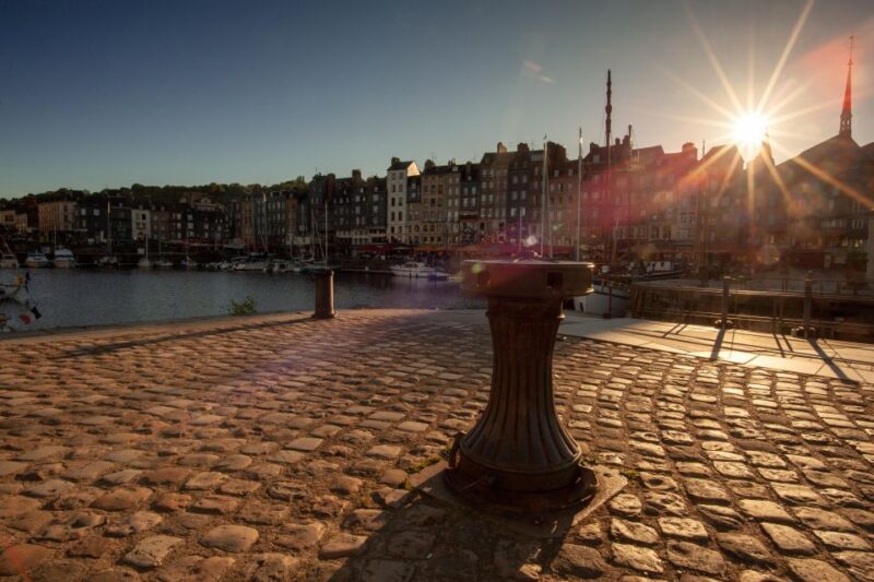 Le Havre: Half-day sidecar tour of Honfleur & Cider Tasting - Honfleur: The Artistic Heart of Normandy