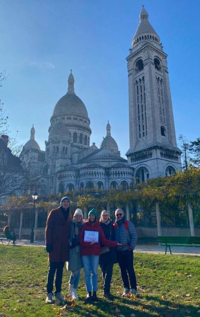 Montmartre: Guided tour to Sacré-Coeur - The Artistic Heart of Montmartre: Place du Tertre