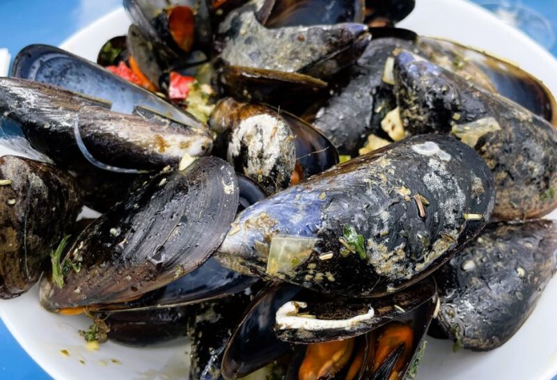 Montpellier : half-day trip walking tour in Sète and oysters - Tasting the Regional Specialties: Brasucade & More