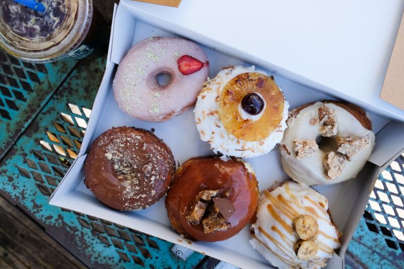 New Orleans: Guided Delicious Beignet Tour with Tastings - Detailed Breakdown of the Itinerary
