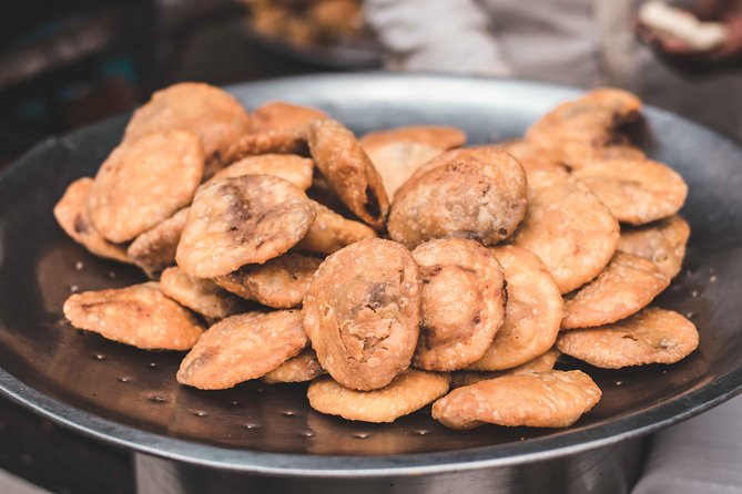 Old Delhi: 3-hour Street Food Tour - Transportation and Group Size