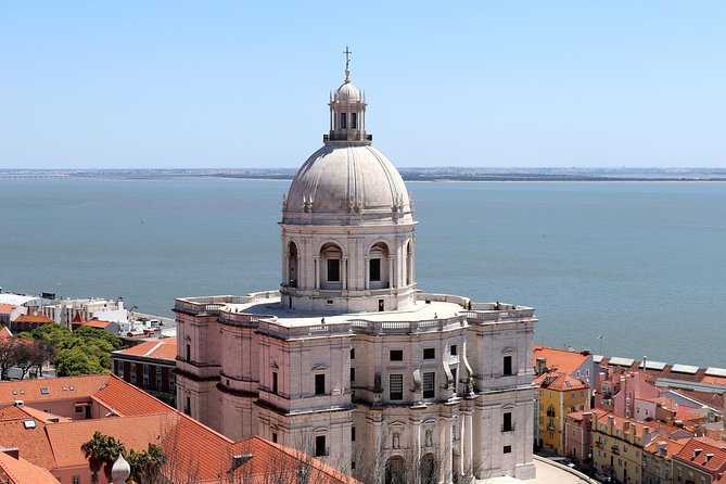 Old Lisbon By Tuk Tuk - Authenticity and Feedback