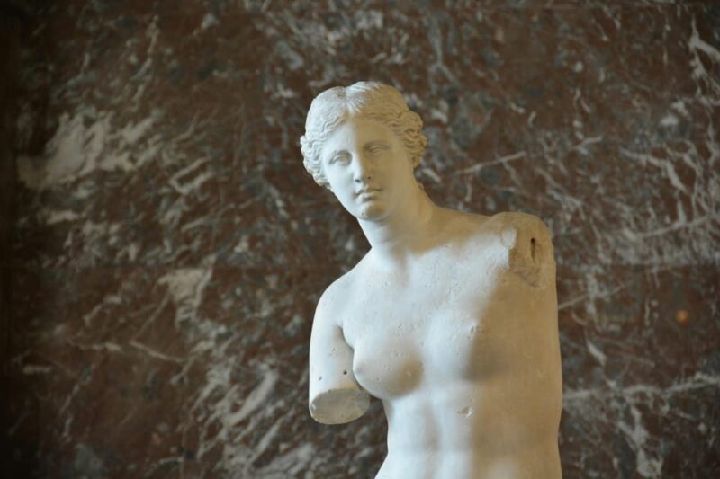 Paris: Louvre Museum Ticket with Masterpieces Audio Guide - Analyzing the Value: Price, Convenience, and Quality