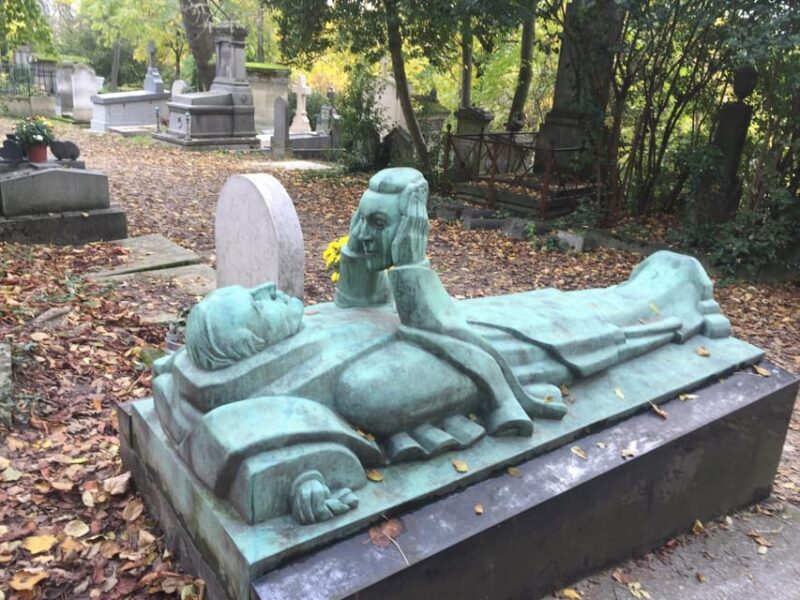 Paris: Père Lachaise Cemetery Visit with Seine River Cruise - From Cemetery to River: The Seine Cruise Experience