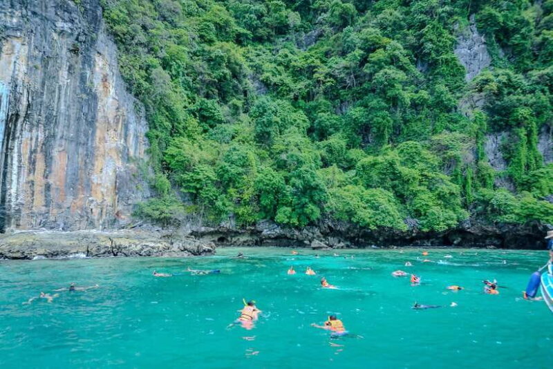 Phi Phi : Half Day By Speed Boat 4 hours Phi Phi Lay - The Experience from Reviews