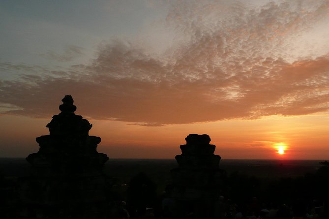 Private Angkor Wat Guided Sunset Tour - Why Choose This Tour?