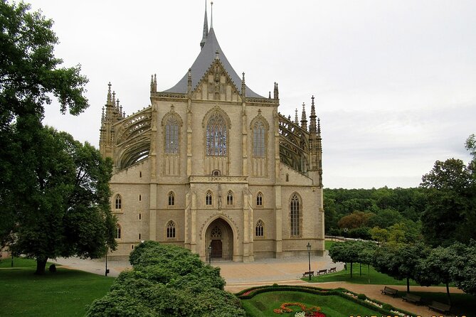 Private Castles and Brewery Day Trip From Prague To Kutna Hora - The Sum Up