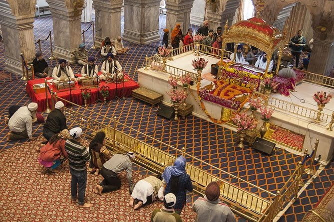 Private Customized Tour Of Old/New Delhi Spiritual Sites - Practical Tips for the Day
