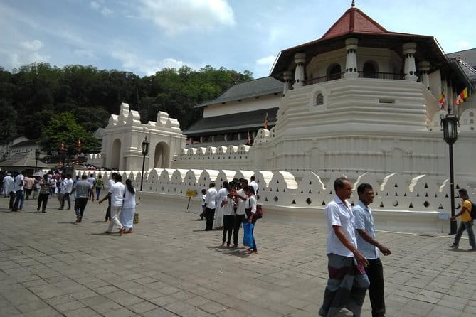 Private Day Tour: Negombo City Tour from Colombo - FAQs