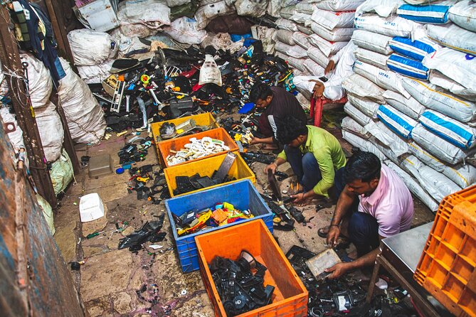 Private Dharavi Slum Photography Tour With Pickup - Logistics and Value