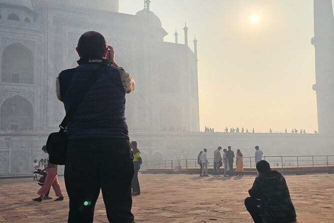 Private Guided Taj Mahal Same-Day/ Sunrise Tour from Delhi by Car - Practical Considerations