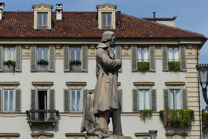 Private Guided Tour to Discover and Shoot the Iconic Places of Turin - Analyzing the Experience: Whats in It for You?