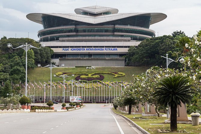 Private Half-Day Putrajaya Tour with Lake Cruise from Kuala Lumpur - The Practical Details