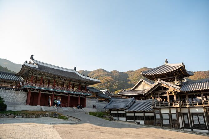 Private K-pop boyband Location Tour from Seoul City with Pickup - Authentic Fan Experience and Authentic Seoul
