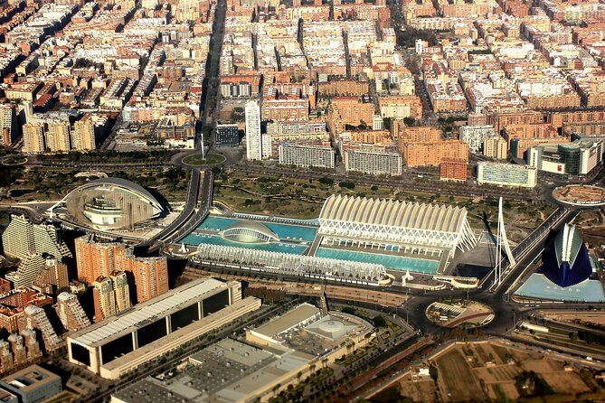 Private Transfer From Barcelona To Valencia With a 2 Hour Stop - The Sum Up