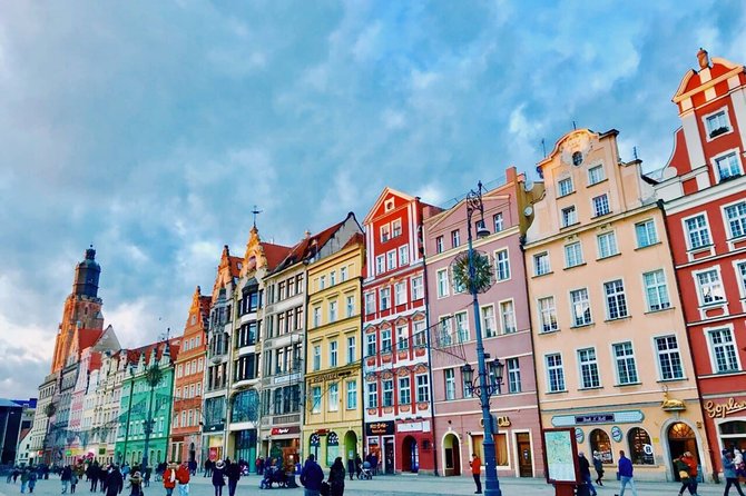 Private Transfer from Gdansk (GDN) Airport to Gdansk city - Who Should Consider This Transfer?