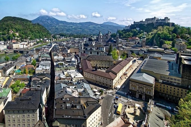 Private Transfer from Prague to Salzburg with 2h of Sightseeing, Local Driver - Authentic Experiences and Local Insights