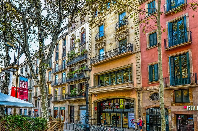Private Transfer from Valencia to Barcelona with 2-hour stop in Tarragona - FAQs