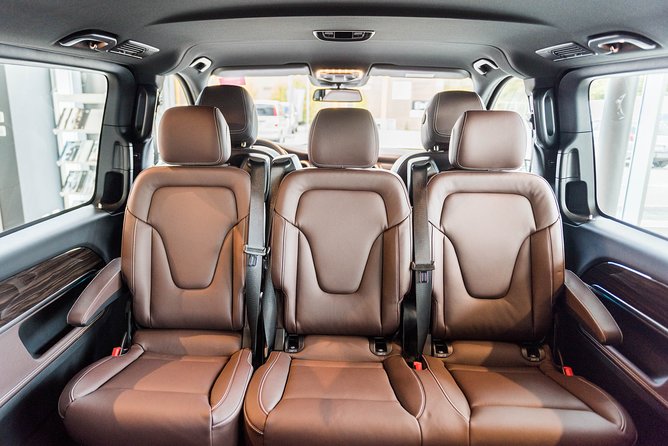 Private Transfer from Yvoire, France to Geneva Airport - Transportation and Comfort