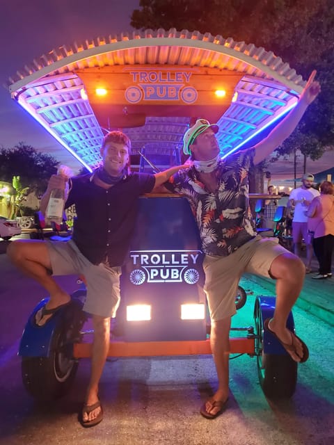 Private Trolley Pub w/ Bar+Mural Stops: up to 15ppl - The Overall Value