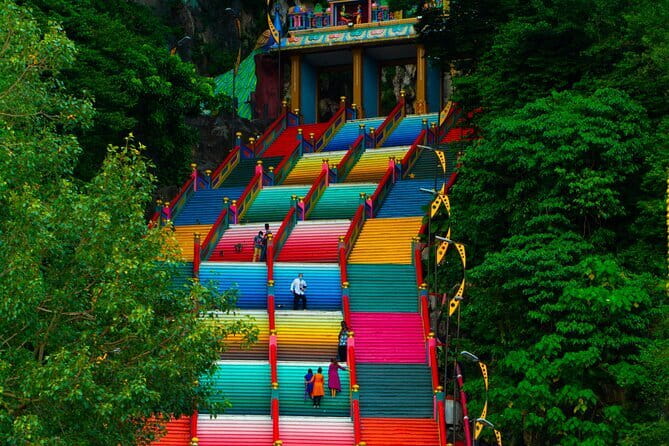 Putrajaya Tour From Kuala Lumpur Includes Batu Caves - What the Reviews Say