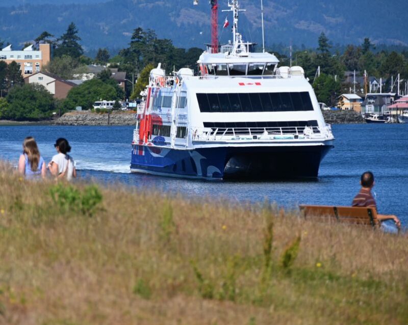 Seattle: Victoria, BC Round-Trip Ferry Tour - What Reviewers Say