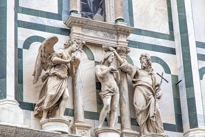 Sightseeing Guided Tour of Florence by Night including Duomo & Palazzo Vecchio - The Experience: What It Feels Like