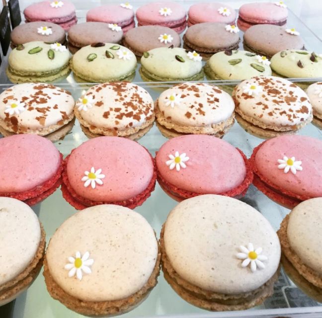 Sweet walking Food Tour in Paris with local guide - The Itinerary in Detail