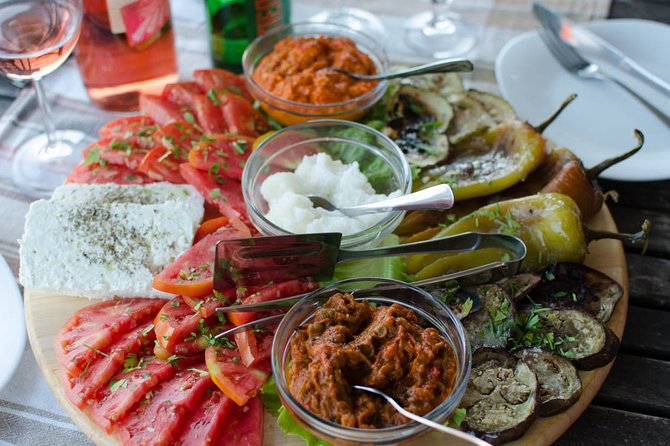 Traditional cooking class at home - Who Should Consider This Tour?