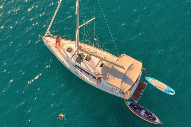 4-Hours Sailing Tour in Portimão - A Fresh Take on the Algarve Coast: The 4-Hours Sailing Tour in Portimão