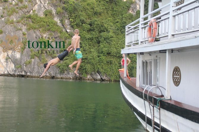 2D1N in less tourist area cruise with 5-10 pax, kayaking, biking - FAQ