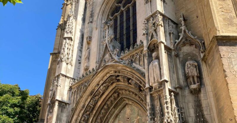 Aix Treasure Hunt - Who Will Love This Tour?