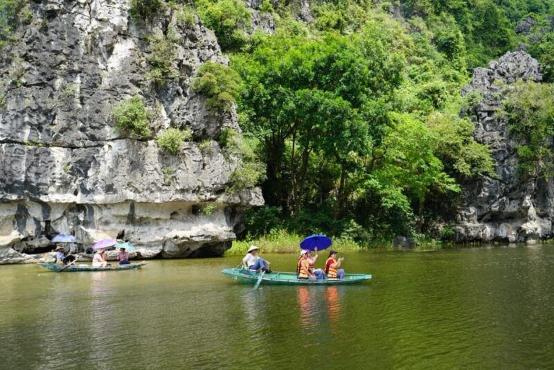 Bai Dinh Pagoda - Trang An - Mua Cave with Transfer, Buffet - Who Should Consider This Tour?