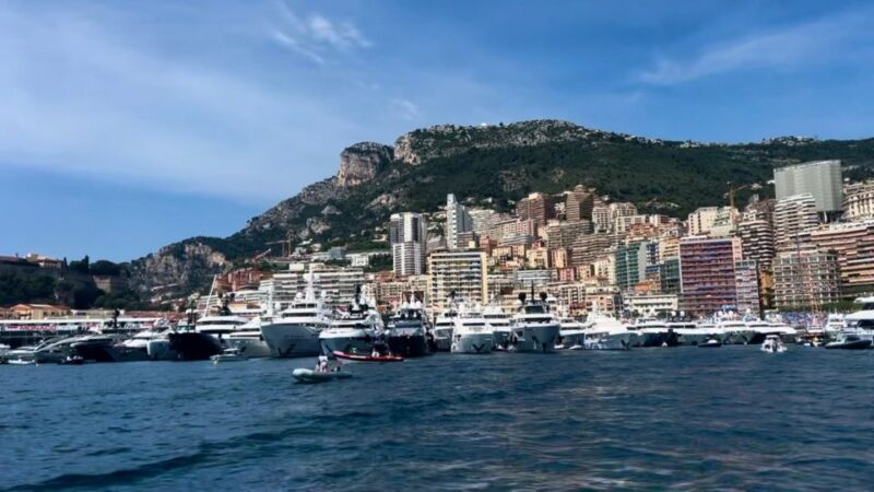 Balade en mer de Villefranche sur Mer & stop baignade - The Sum Up