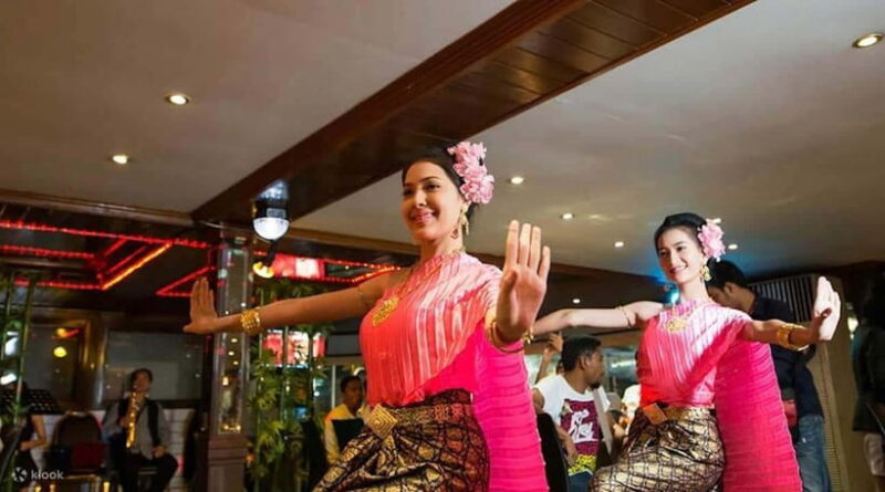 Bangkok: Luxury White Dinner Cruise Free Flow Beer and Wine - FAQs