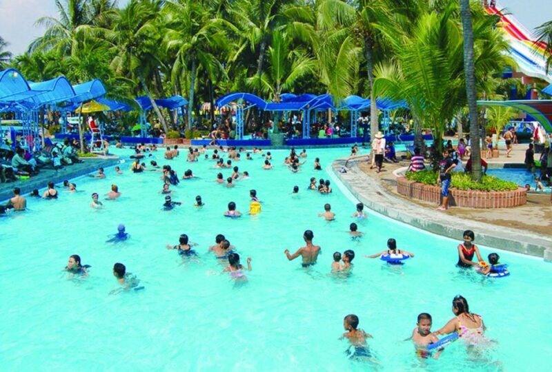 Bangkok: Siam Amazing Park Entry Ticket with Buffet Lunch - Who Will Love This Experience?