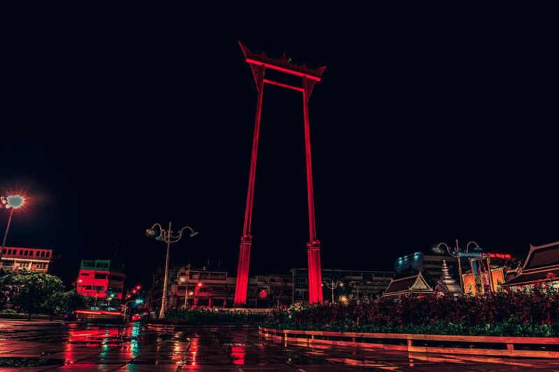 Bangkok: Wat Suthat, Giant Swing, Wat Saket - FAQ
