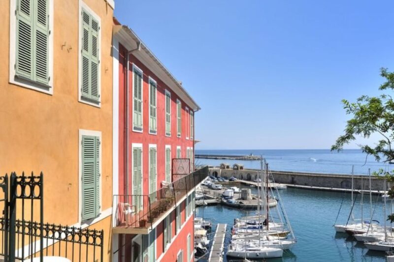 Bastia: Private custom tour with a local guide - Who Should Consider This Tour?