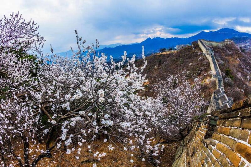 Beijing: Mutianyu Great Wall Group Bus Tour with Tickets - Practical Tips for Travelers