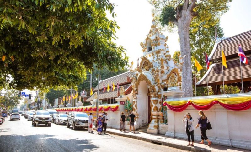 Chiang Mai: Temples and Street Food Night Tour by Tuk Tuk - Final Thoughts