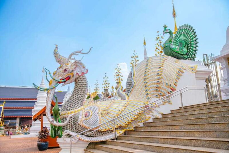 Chiangma: Wat ban den, Blue Temple & Sticky Waterfall. - What’s Included and What’s Not