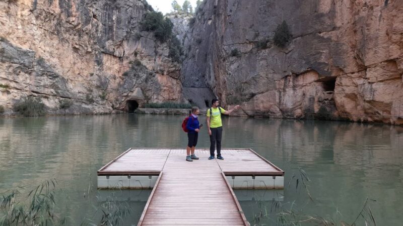 Chulilla: Hanging Bridges & Canyon Private Hiking Day Tour - Practical Tips for Travelers