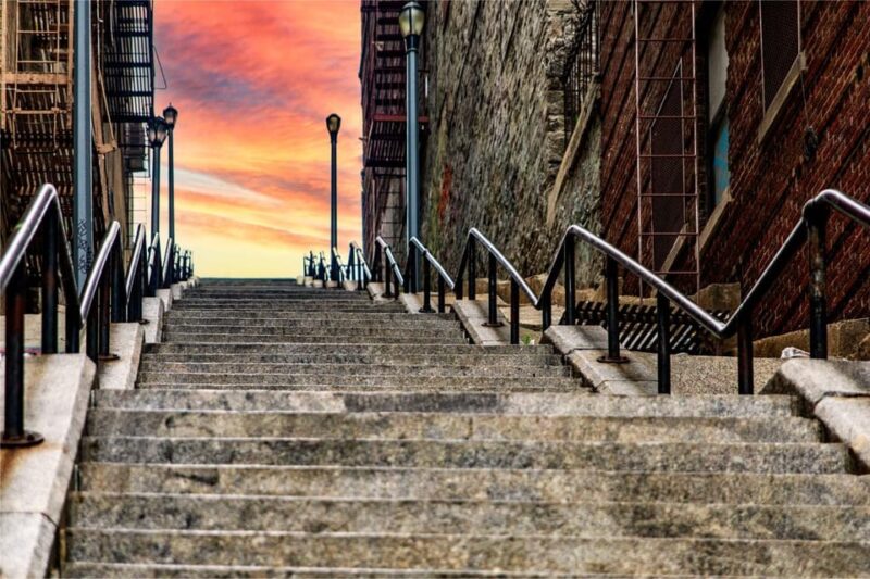 Contrasts of New York Tour - Authentic Experiences and Insider Tips