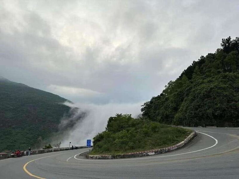 Da Nang: Easy Ride to Hai Van Pass and Marble Mountain Tour - Lunch and Beach Time at Lang Co